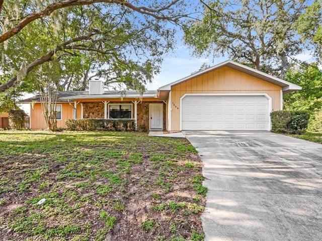 1309 Cove Pl, Tavares, FL 32778
