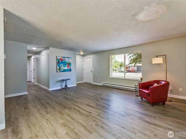 1309 Deerbrush Drive SE