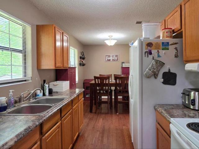 1309 doctors rd