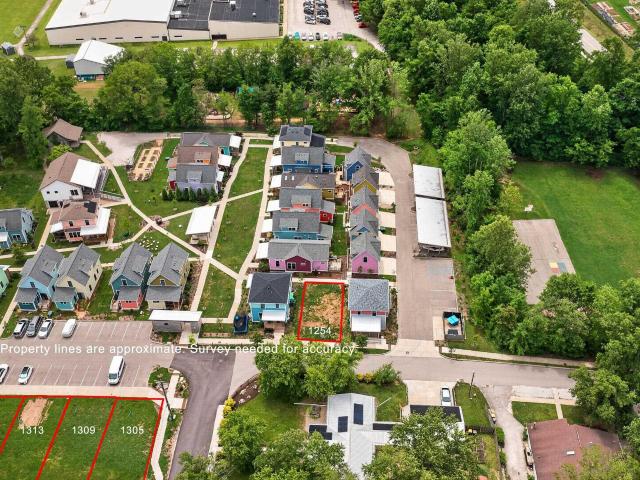 1309 E Short Street