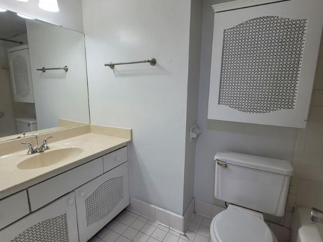 1309 East 21st
