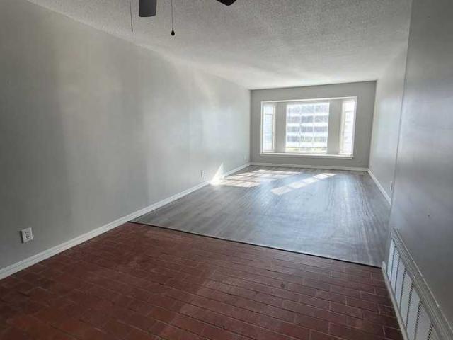1309 East 21st 2 Bedroom Apartment for Rent at 1309 E 21st St, Tulsa, OK 74114 Park Place