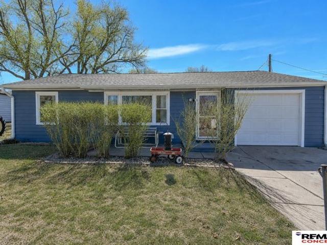 1309 Grant St, Beatrice, NE 68310