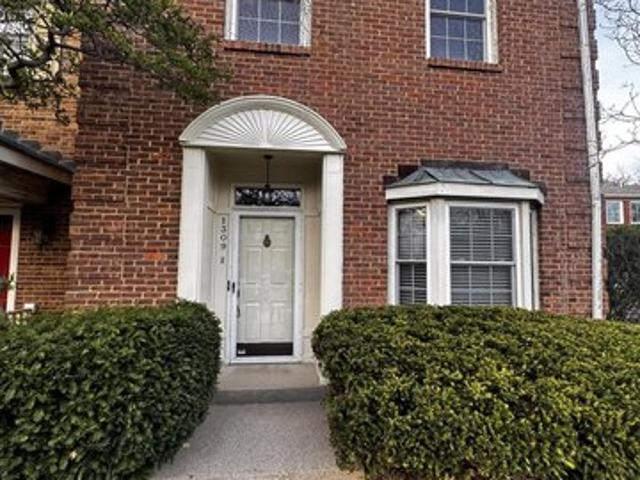 1309 Gray Hawk Rd Apt E, Lexington, KY 40502