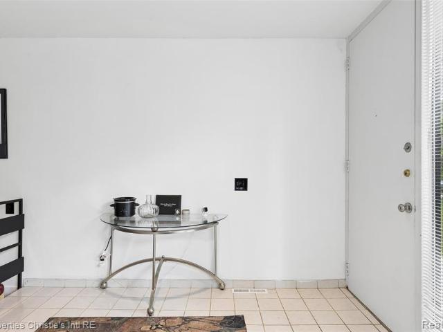 1309 Joliet Place