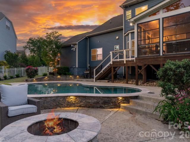 1309 Lightwood Road