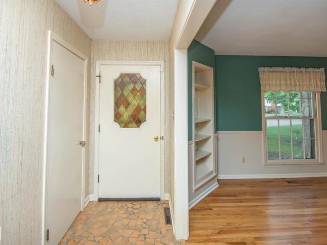 1309 Linden