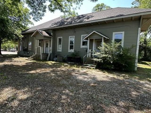 1309 Park St, Commerce, TX 75428