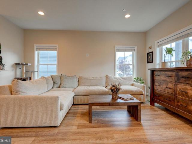 1309 Pedigree Street