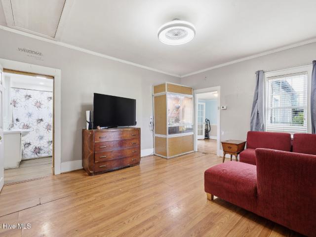 1309 Quarter Road
