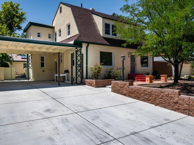 1309 Ridgecrest Drive SE