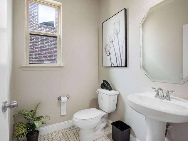 1309 Sage Way