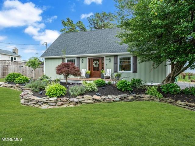 1309 Seaman Ave, Beachwood, NJ 08722