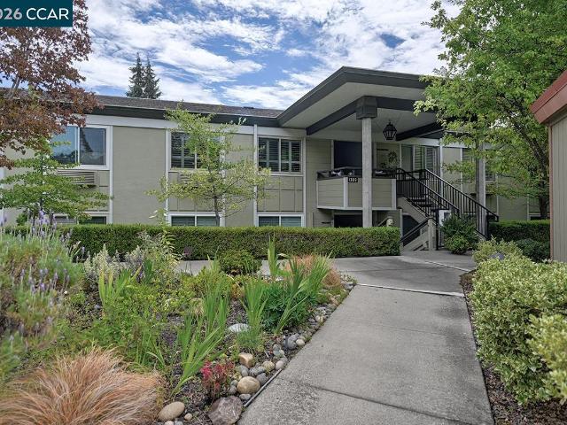 1309 Skycrest Dr 5