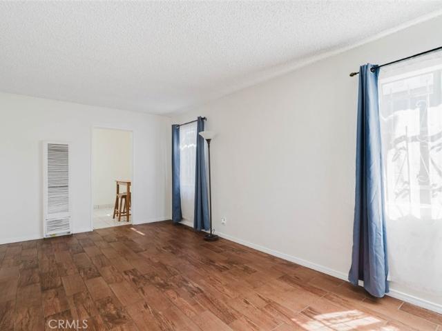 1309 W 131st Street