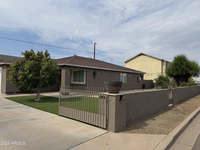 1309 W Apache St, Phoenix, AZ 85007
