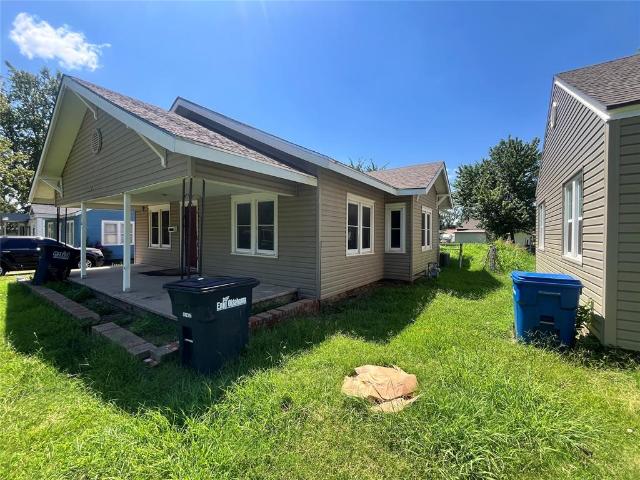 1309 W Elm Avenue