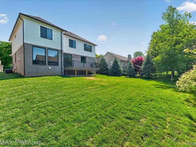1309 Walloon Way