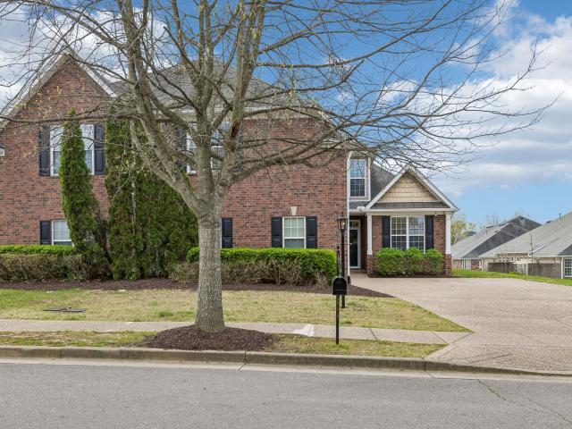 1309 Waxwing Dr, Hermitage, TN 37076 | MLS #3166 | Compass