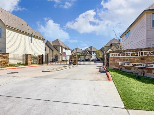 13001 Hymeadow Dr, Unit 38, Austin, TX 78729 | MLS #2657