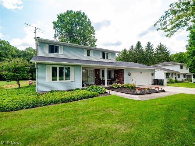 13001 Indian Hollow Rd, Grafton, OH 44044