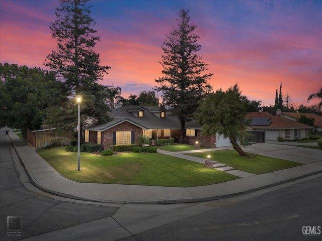 13001 Monarch Palm Ave, Bakersfield, CA 93314