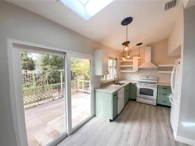 13002 Titleist Dr, Hudson, FL 34669 | MLS #O6389