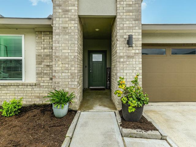 13005 Oleander Bay Lane
