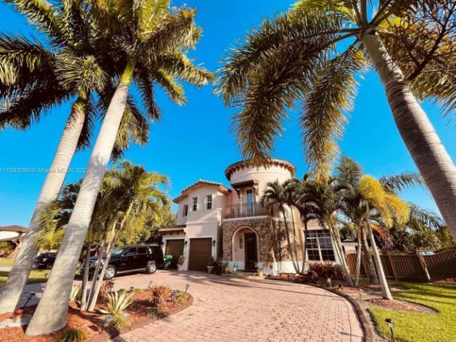 13006 196th St SW, Miami, FL 33177