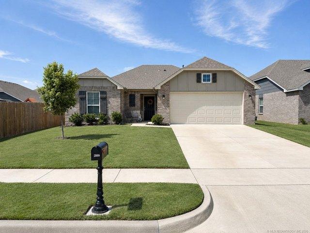 13009 E 124th St N, Owasso, OK 74021