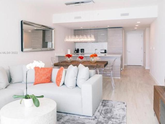 1300 Miami Ave S #4403, Miami, FL 33130