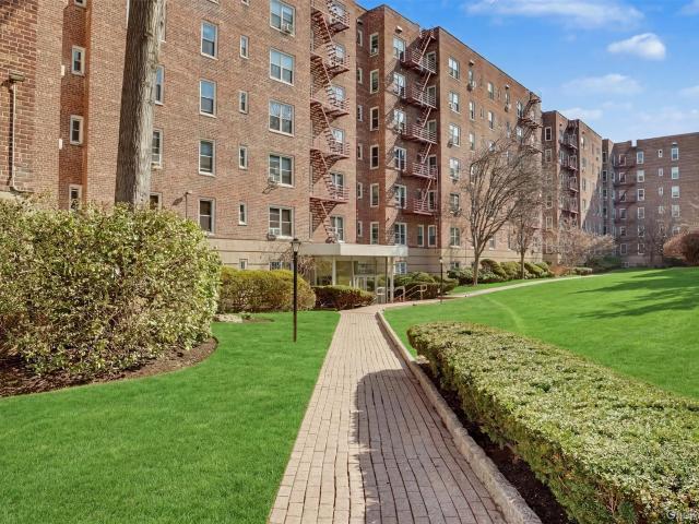 1300 Midland Avenue C67