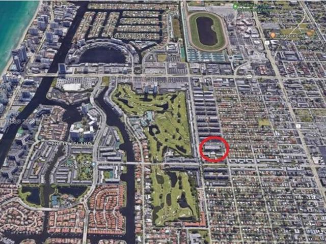 1300 Moffett St Apt 302, Hallandale Beach, FL 33009
