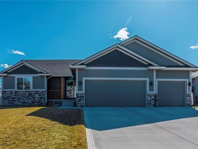 1300 NW 5th St, Grimes, IA 50111