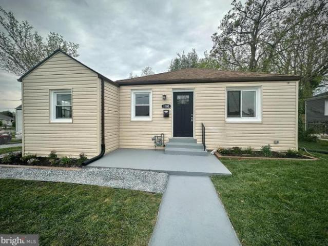 1300 Nye St, Capitol Heights, MD 20743