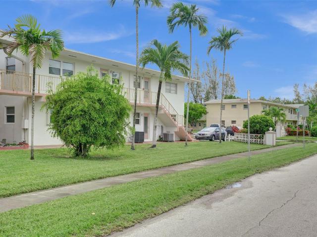 1300 N 12th Ct, Unit 4B, Hollywood, FL 33019 | MLS #F10515