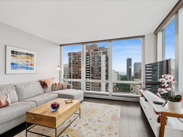 1300 N Astor Street # 22B