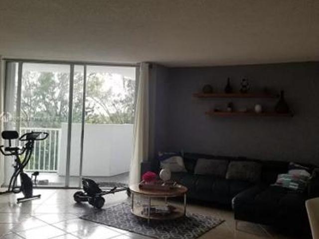 1300 NE Miami Gardens Dr #601E, Miami, FL 33179