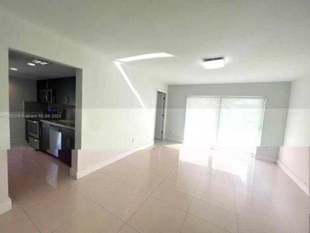 1300 Alton Rd #3A, Miami Beach, FL 33139