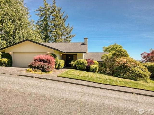 1300 Bel Aire Ave, Aberdeen, WA 98520
