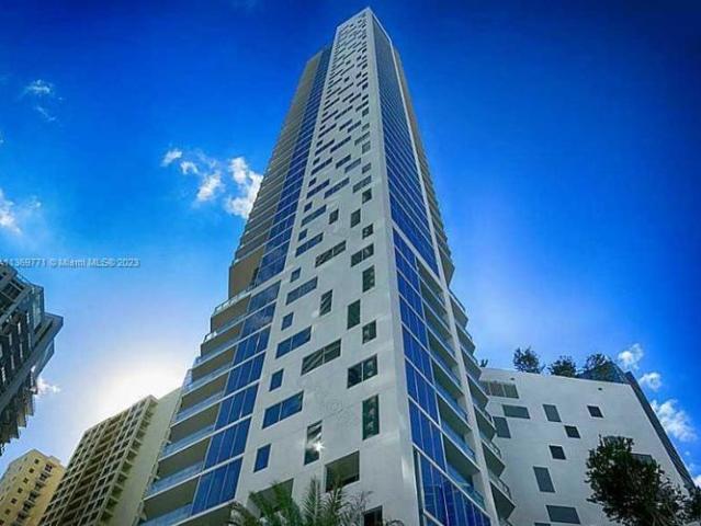 1300 Brickell Bay Dr #902, Miami, FL 33131