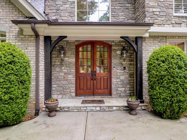 1300 Caistor Lane