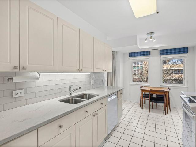 1300 CENTRAL Street # 202