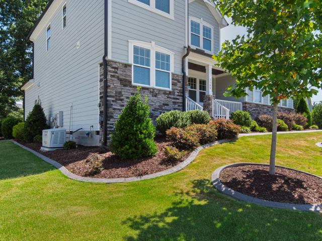 1300 Commons Ford Place