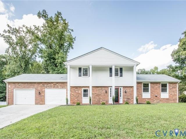 1300 Covington Rd, Colonial Heights, VA 23834