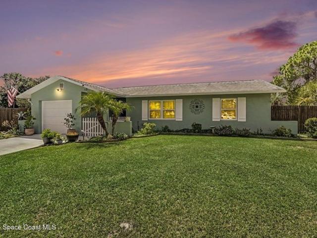 1300 Cozy Ct NW, Palm Bay, FL 32907