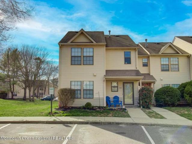 1300 Dahlia Ct, Jackson, NJ 08527