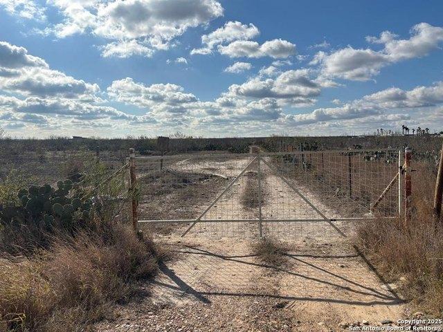 1300 Don Antonio Rd, Laredo, TX 78043