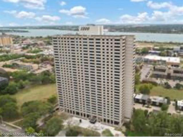 1300 E Lafayette St Apt 107, Detroit, MI 48207