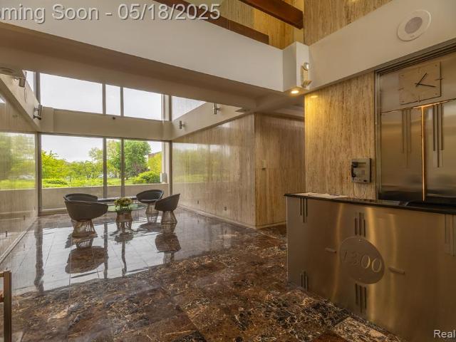 1300 e lafayette street # 902